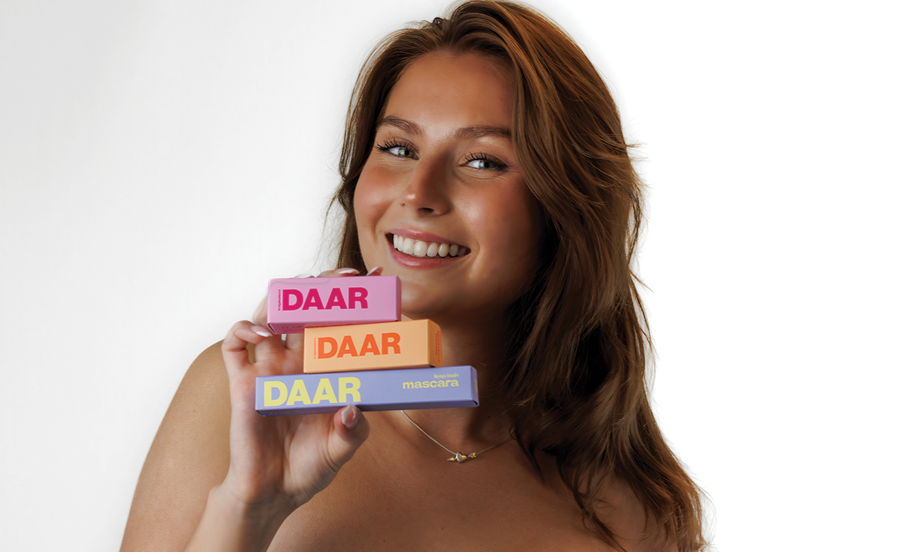 DAAR Cosmetics -with love from Dasha