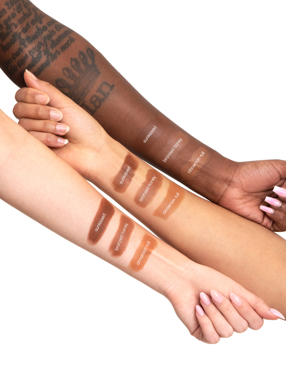 Handla bronzer stick bronzed honey hos DAAR Cosmetics